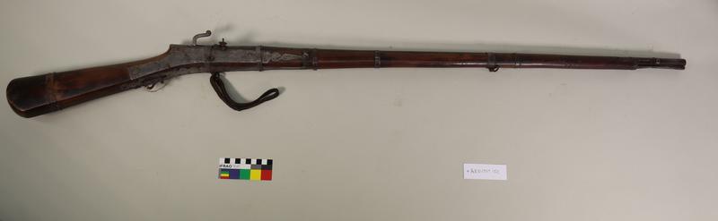 Long barrelled Matchlock Rifle - Canterbury Museum