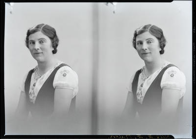 Film Negative: Miss E E Nairn (twin negative) - Canterbury Museum