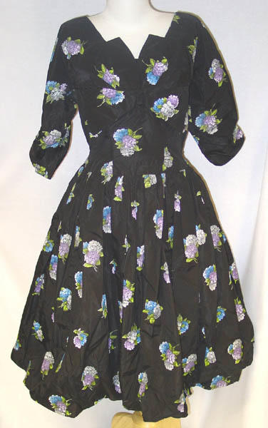Gown: Hydrangea Print - Canterbury Museum