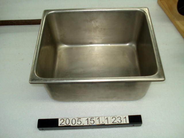 Bain-Marie: Pan - Canterbury Museum