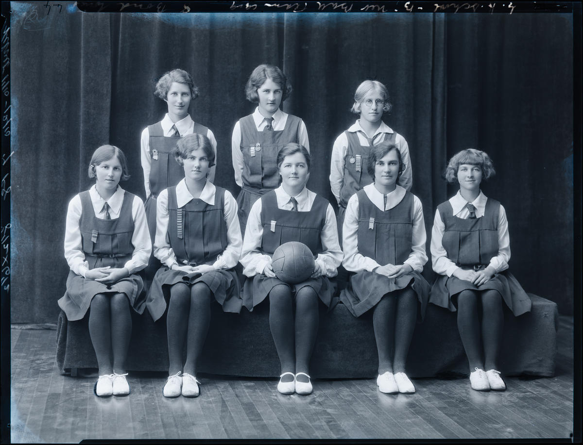 Film Negative: CGHS netball 'B' team 1929 - Canterbury Museum
