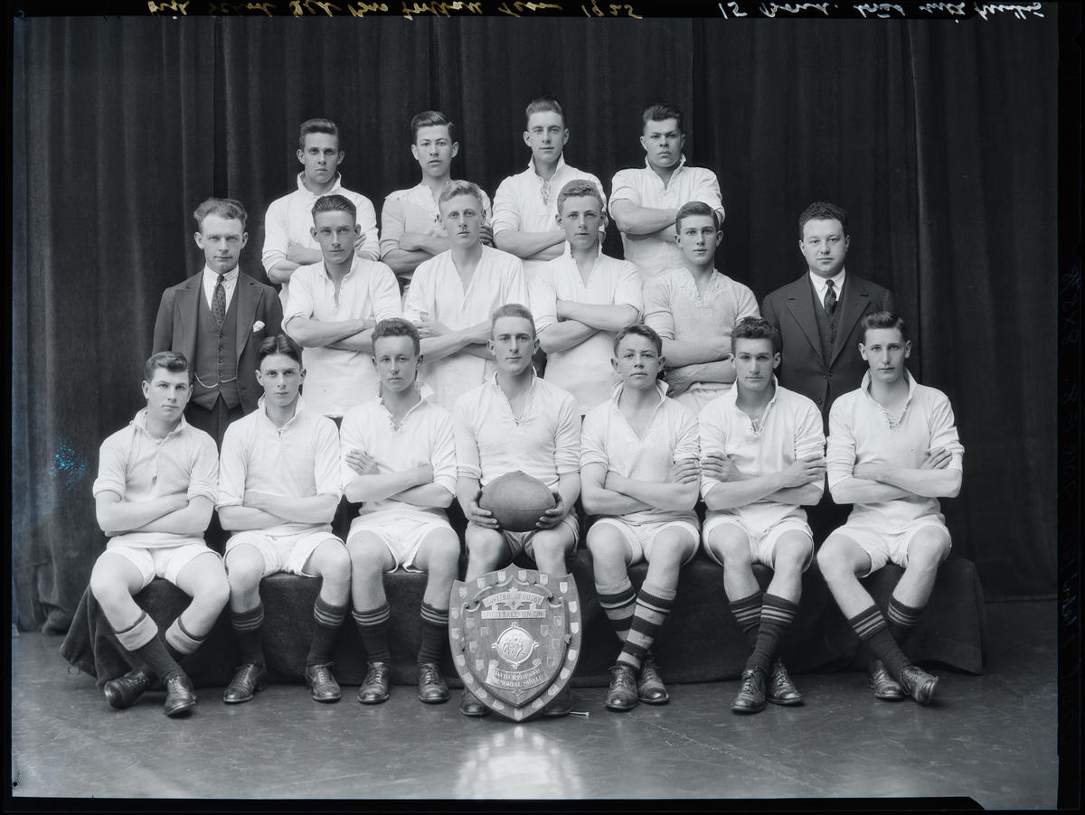 Film Negative: HSOB football team 1925 - Canterbury Museum