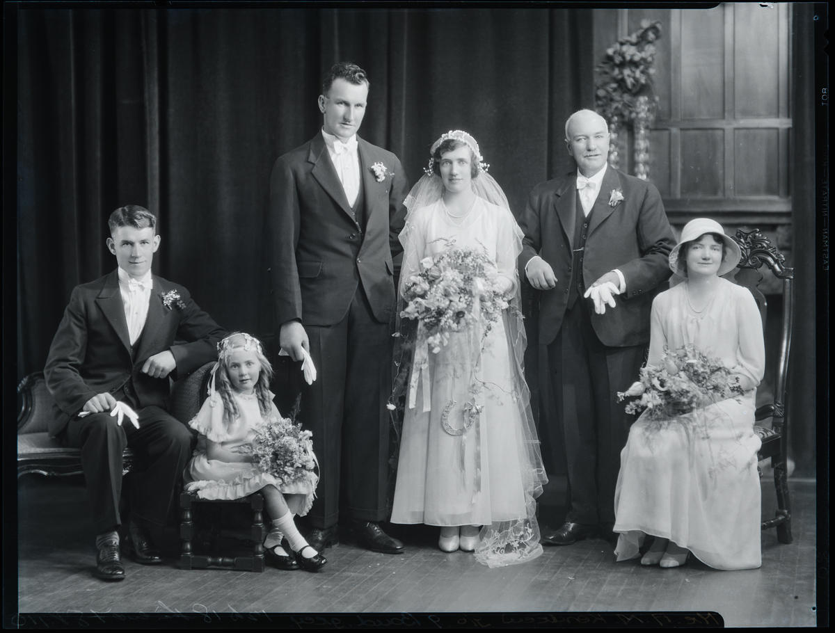 Film Negative: Kendrew wedding group - Canterbury Museum