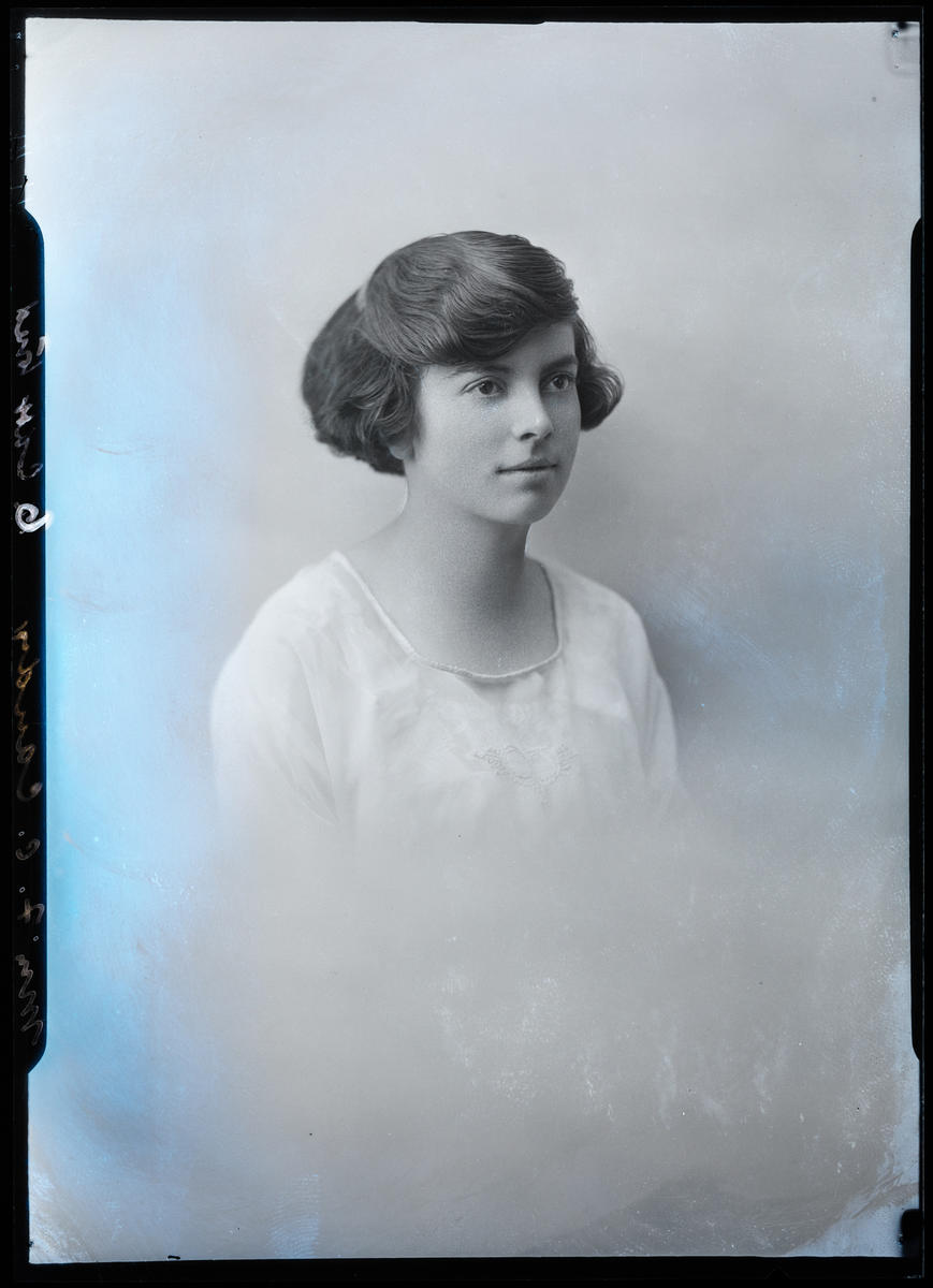 Film Negative: Miss F C Candy - Canterbury Museum