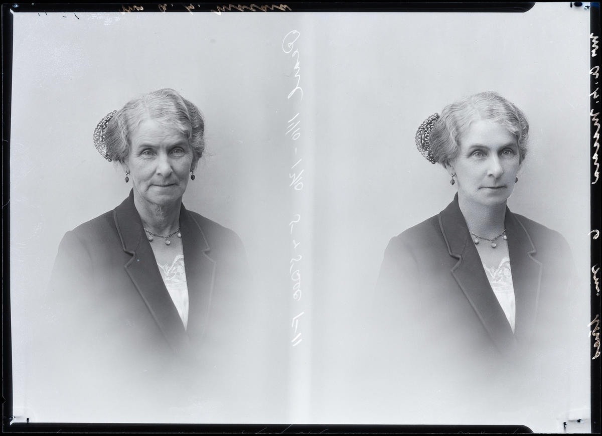 Film Negative: Mrs A G Macara (twin negative) - Canterbury Museum