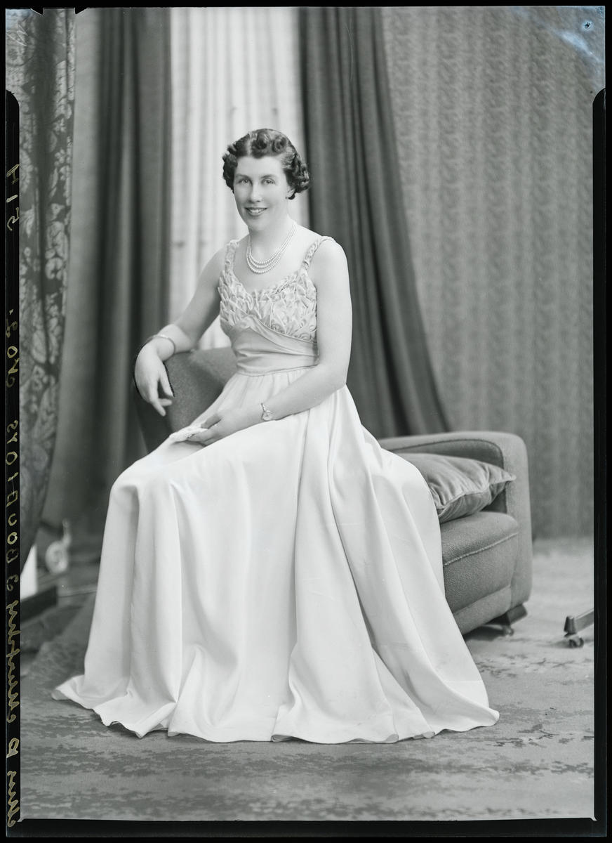 Film Negative: Miss P Murphy - Canterbury Museum