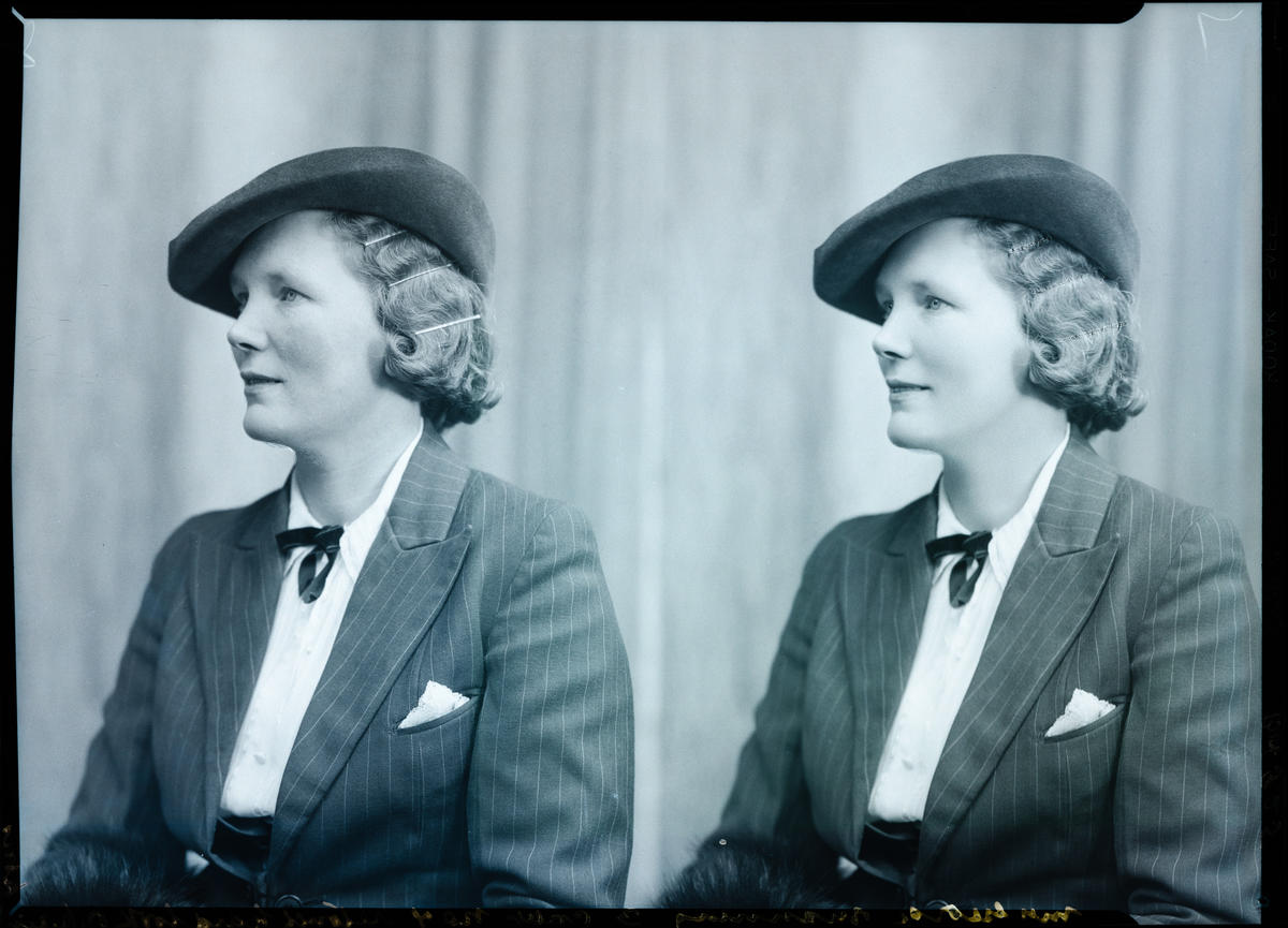 Film Negative: Mrs George Mannering (twin negative) - Canterbury Museum