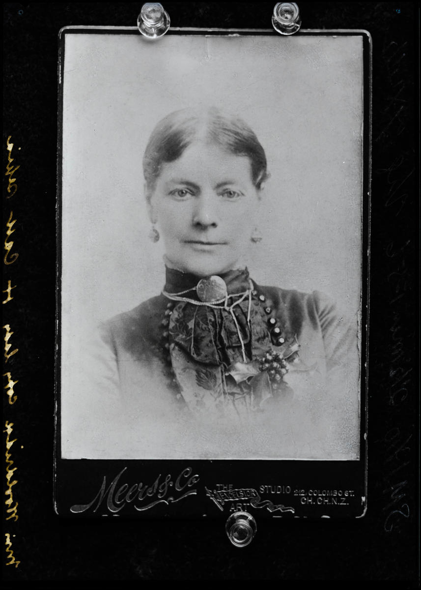 Film Negative: Portrait of a woman (copy) - Canterbury Museum