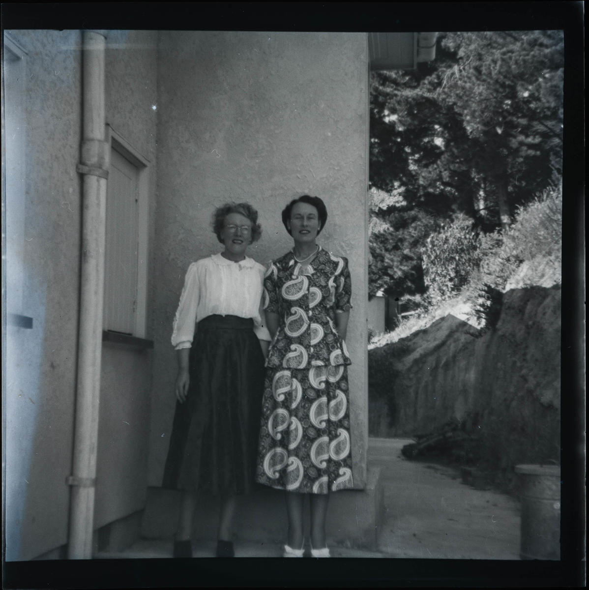Negative: Two women - Canterbury Museum