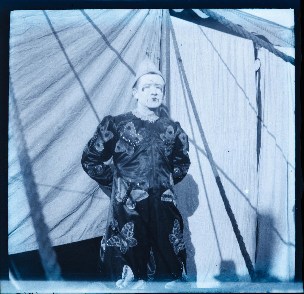 Negative: Perry Brothers Circus clown - Canterbury Museum