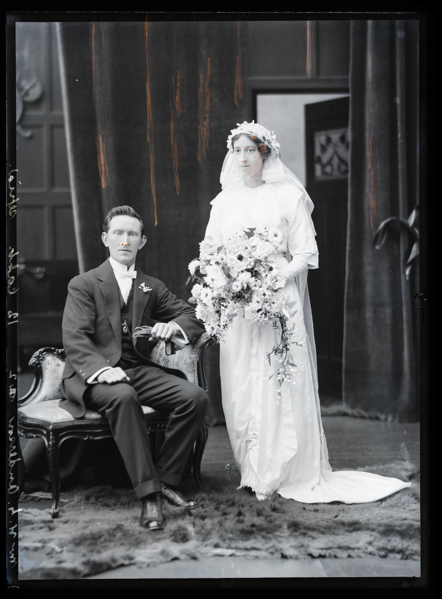 Glass Plate Negative: Mr W G Anderson and bride - Canterbury Museum