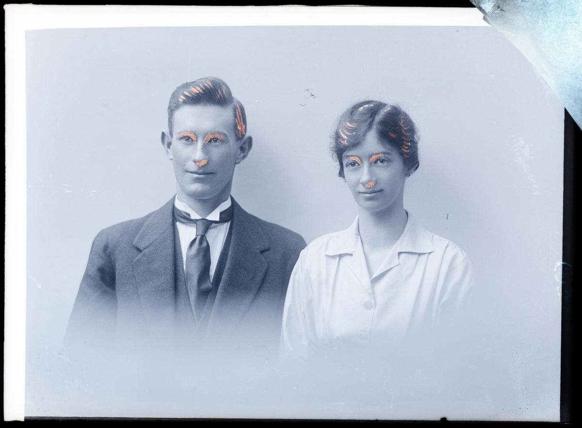 Glass Plate Negative: Mr and Mrs Nichols - Canterbury Museum