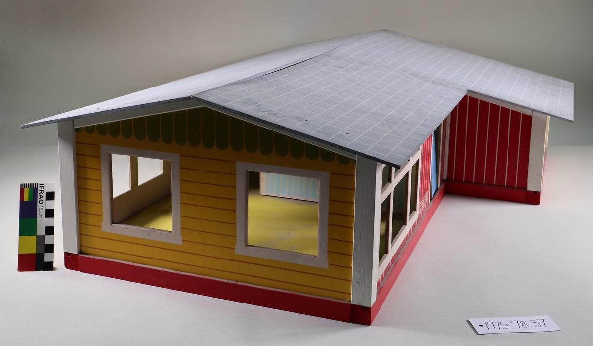 Dolls House: Toy - Canterbury Museum