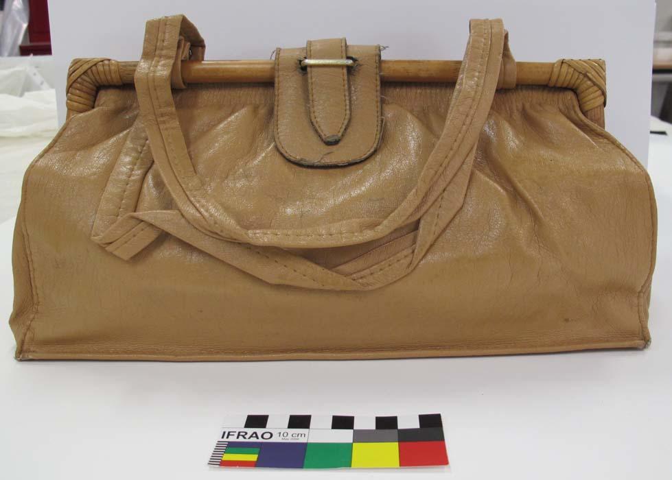 Purse: Light Brown Plastic - Canterbury Museum