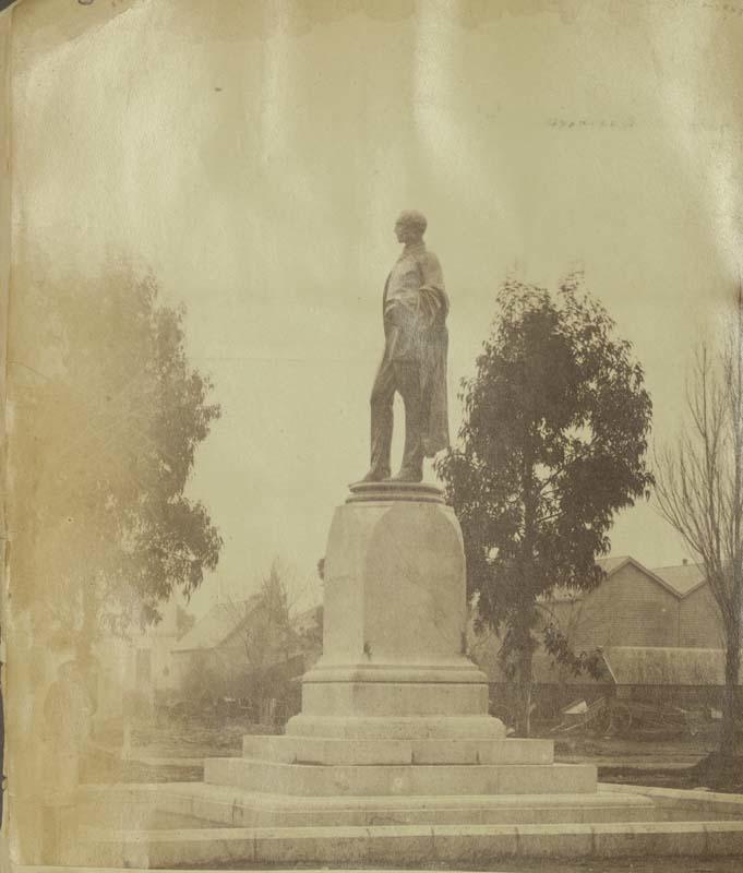 Photograph: John Robert Godley Statue - Canterbury Museum