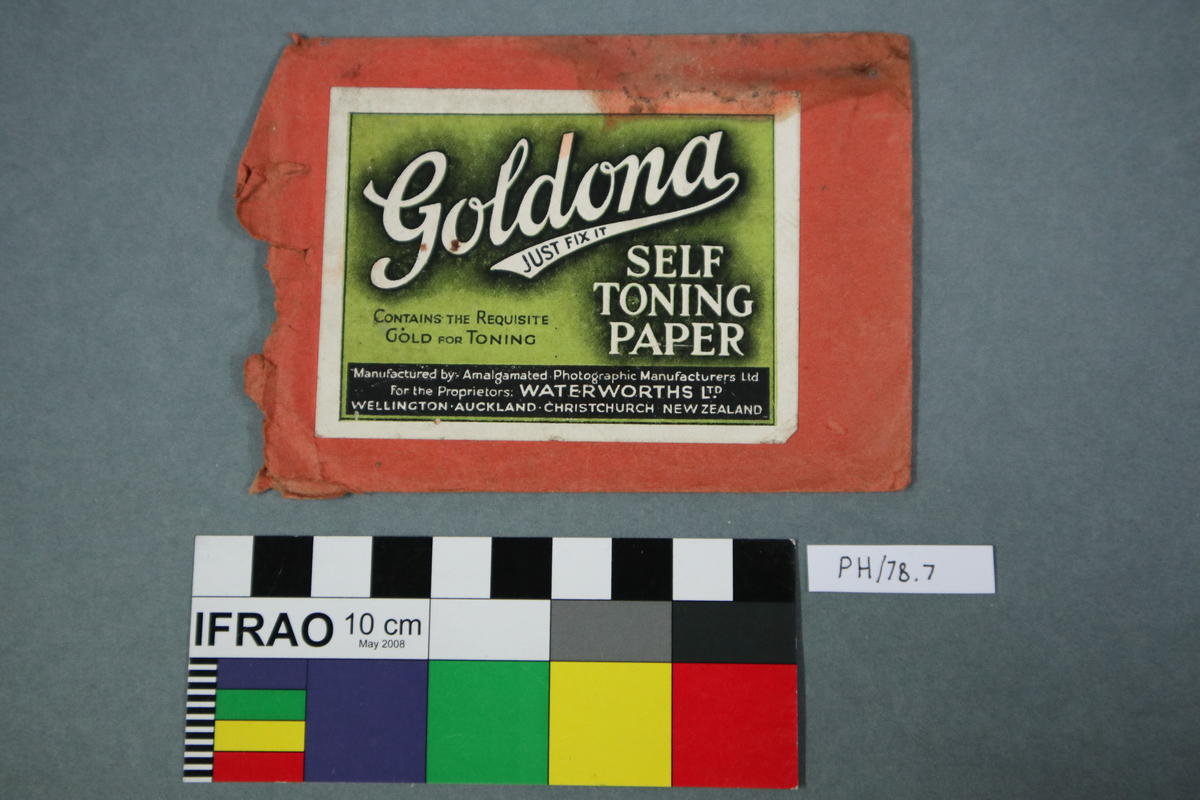 Paper: Goldona Self Toning Paper - Canterbury Museum