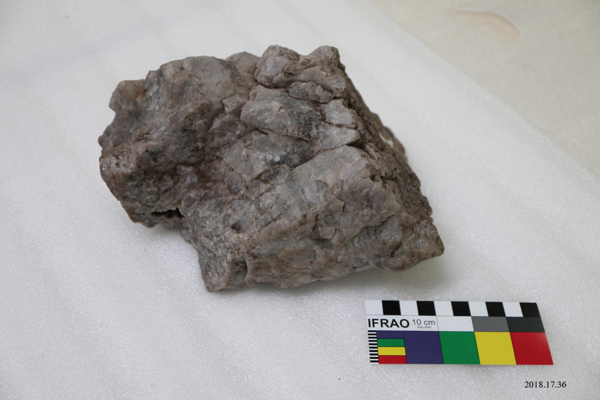 Rock: Granite and Quartz - Canterbury Museum